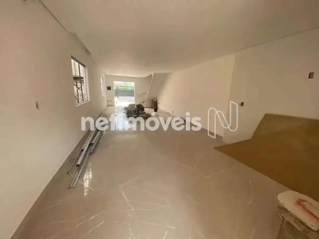 Casa / Sobrado para Venda em Contagem/MG Cabral 3 Quartos