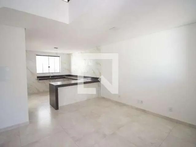 Casa / Sobrado para Venda em Contagem/MG Cabral 3 Quartos