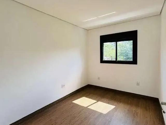 Casa / Sobrado para Venda em Contagem/MG Cabral 3 Quartos