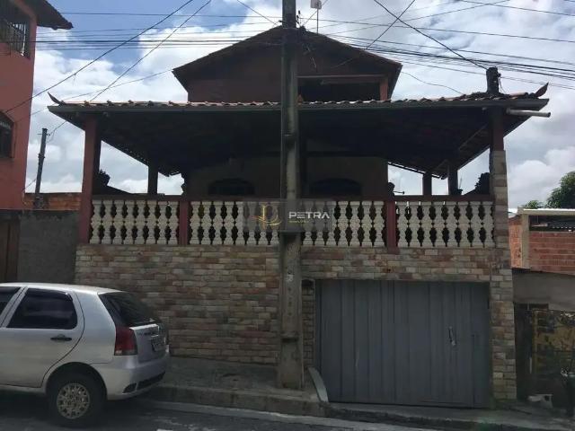 Casa / Sobrado para Venda em Contagem/MG Campo Alto 4 Quartos
