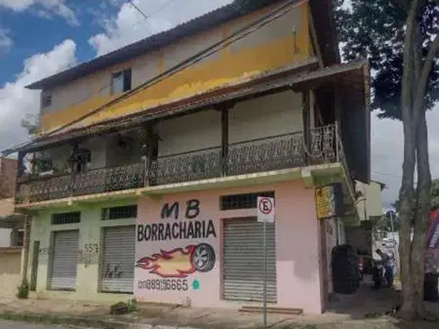 Casa / Sobrado para Venda em Contagem/MG Canadá 6 Quartos