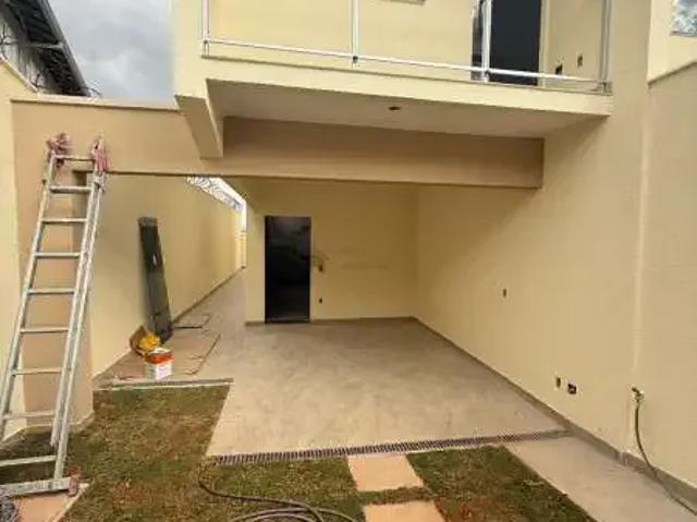 Casa / Sobrado para Venda em Contagem/MG Cândida Ferreira 3 Quartos
