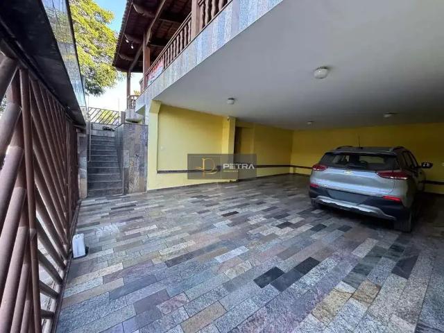 Casa / Sobrado para Venda em Contagem/MG Central Parque 4 Quartos