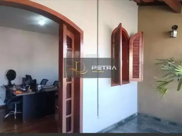 Casa / Sobrado para Venda em Contagem/MG Centro 4 Quartos