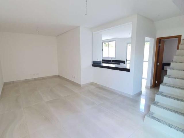 Casa / Sobrado para Venda em Contagem/MG Centro 4 Quartos