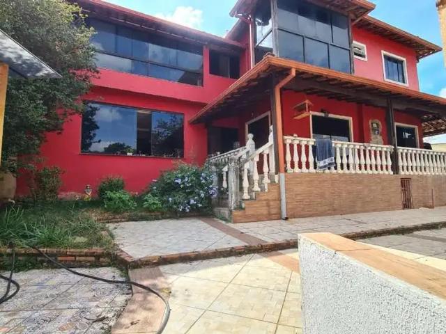 Casa / Sobrado para Venda em Contagem/MG Centro 5 Quartos