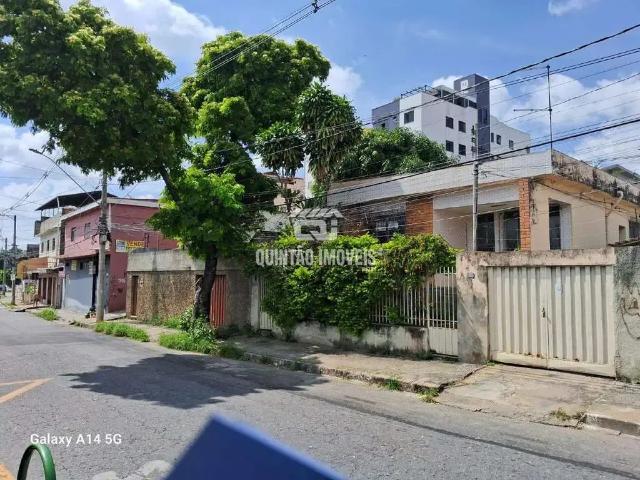 Casa / Sobrado para Venda em Contagem/MG Eldorado 3 Quartos