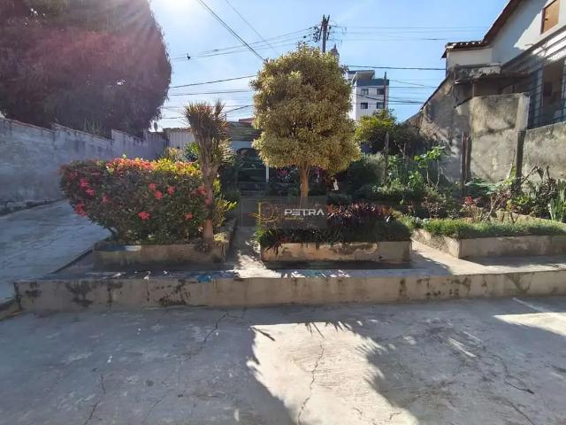 Casa / Sobrado para Venda em Contagem/MG Eldorado 3 Quartos
