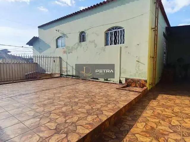 Casa / Sobrado para Venda em Contagem/MG Fonte Grande 3 Quartos