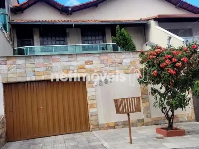 Casa / Sobrado para Venda em Contagem/MG Fonte Grande 3 Quartos