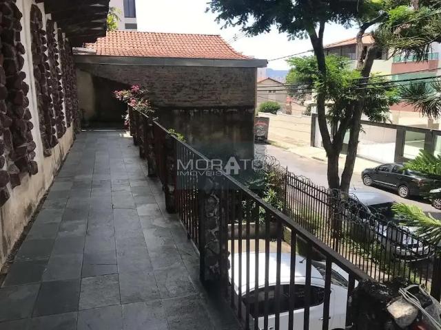 Casa / Sobrado para Venda em Contagem/MG Glória 5 Quartos