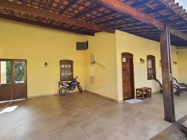 Casa / Sobrado para Venda em Contagem/MG Jardim Industrial 3 Quartos