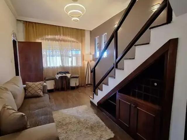 Casa / Sobrado para Venda em Contagem/MG JK 7 Quartos
