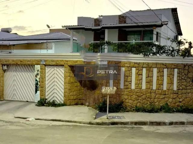 Casa / Sobrado para Venda em Contagem/MG Lúcio de Abreu 3 Quartos