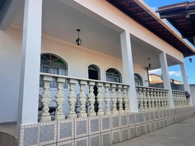 Casa / Sobrado para Venda em Contagem/MG Linda Vista 3 Quartos