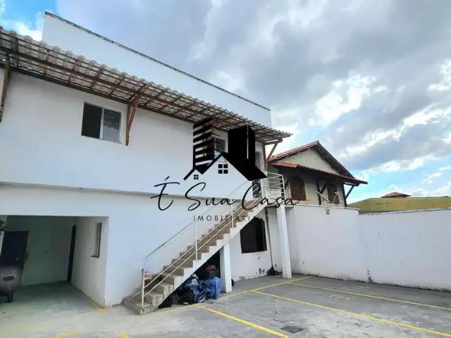 Casa / Sobrado para Venda em Contagem/MG Parque Recreio 8 Quartos