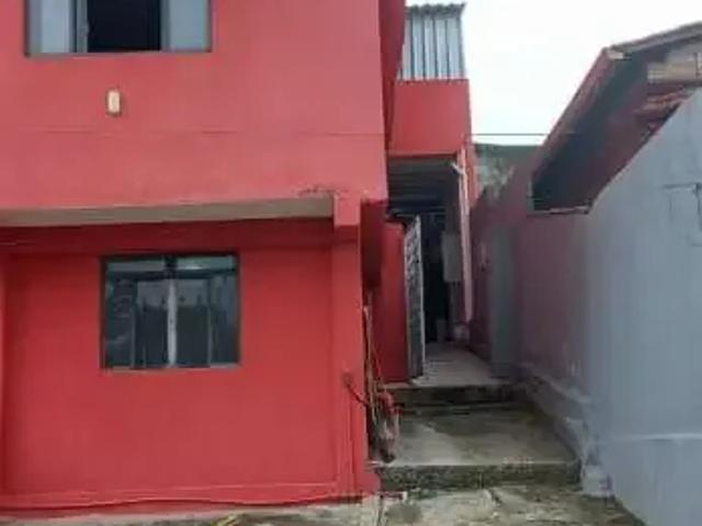 Casa / Sobrado para Venda em Contagem/MG Petrolândia 3 Quartos