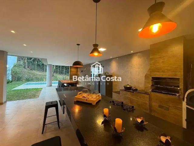 Casa / Sobrado para Venda em Contagem/MG Portal do Sol 5 Quartos