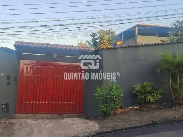 Casa / Sobrado para Venda em Contagem/MG Retiro 3 Quartos