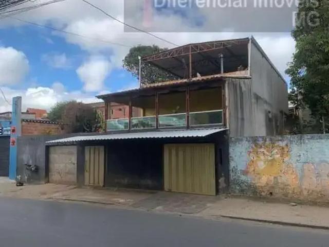 Casa / Sobrado para Venda em Contagem/MG Retiro 3 Quartos