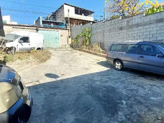 Casa / Sobrado para Venda em Contagem/MG Santa Cruz Industrial 5 Quartos