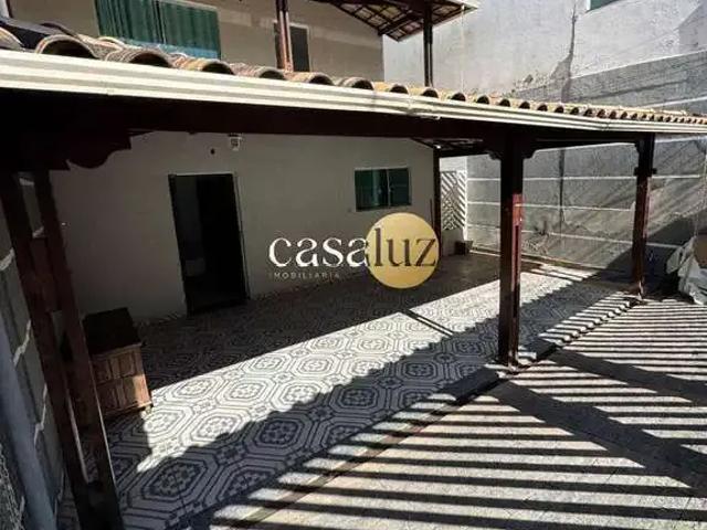 Casa / Sobrado para Venda em Contagem/MG Santa Edwiges 3 Quartos