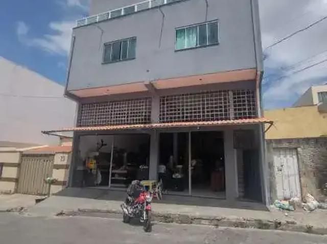 Casa / Sobrado para Venda em Contagem/MG Sapucaia II 12 Quartos