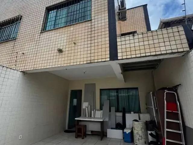 Casa / Sobrado para Venda em Contagem/MG Sapucaia II 3 Quartos