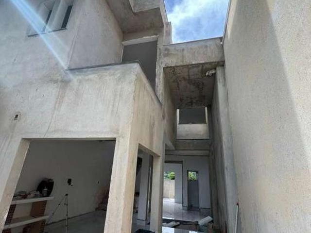 Casa / Sobrado para Venda em Contagem/MG Sapucaias III 3 Quartos