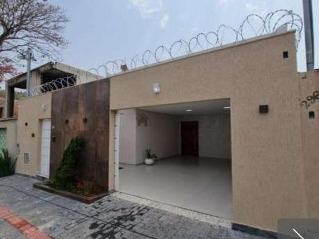Casa / Sobrado para Venda em Contagem/MG Sapucaias III 3 Quartos