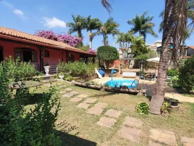 Casa / Sobrado para Venda em Contagem/MG Tijuco 4 Quartos