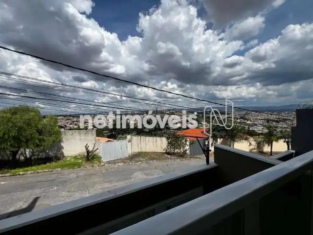 Casa / Sobrado para Venda em Contagem/MG Tropical 3 Quartos