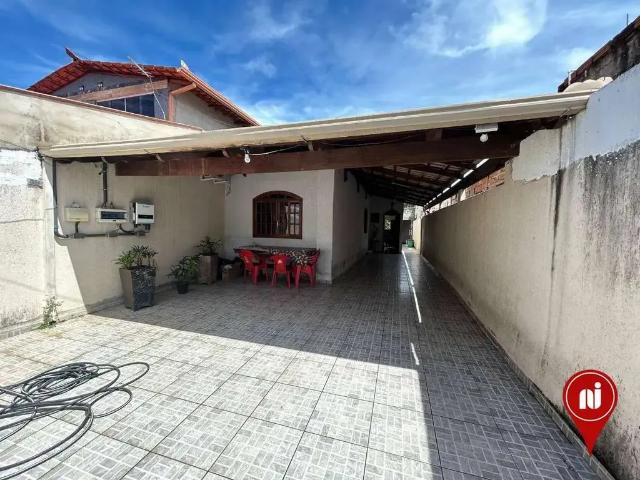Casa / Sobrado para Venda em Contagem/MG Tropical 3 Quartos