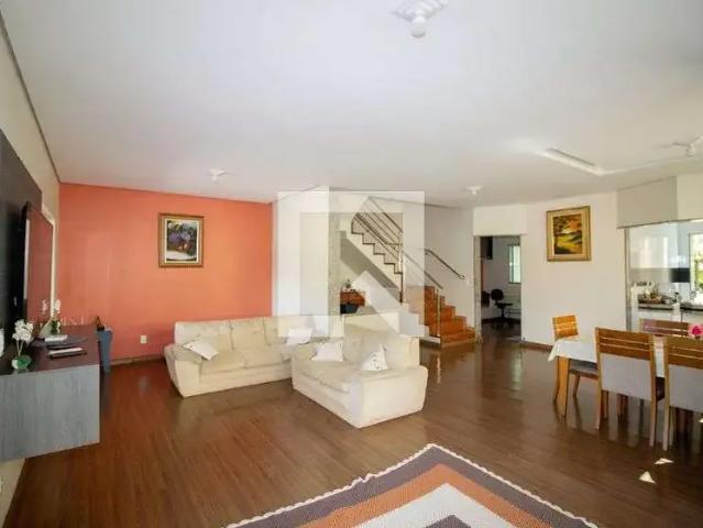 Casa / Sobrado para Venda em Contagem/MG Tropical 3 Quartos