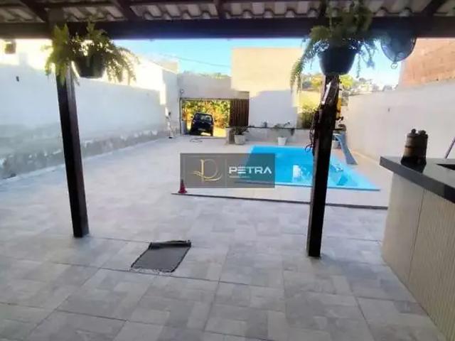 Casa / Sobrado para Venda em Contagem/MG Tropical 3 Quartos