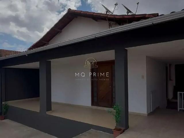 Casa / Sobrado para Venda em Contagem/MG Vale das Amendoeiras 3 Quartos