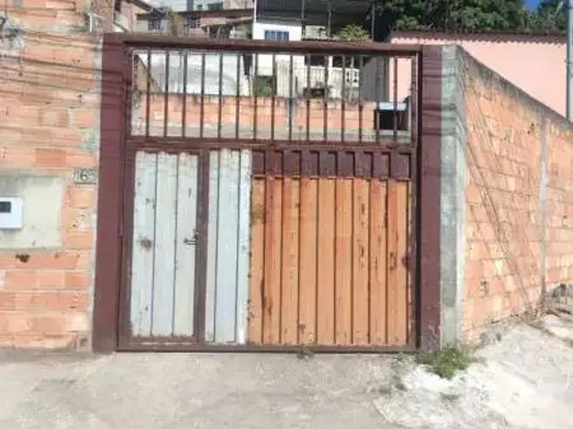 Casa / Sobrado para Venda em Contagem/MG Vila Itália 2 Quartos