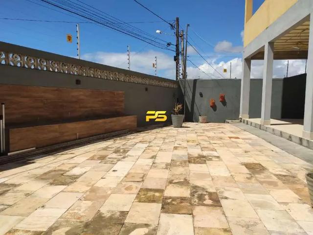 Casa / Sobrado para Venda em Conde/PB Carapibus 6 Quartos