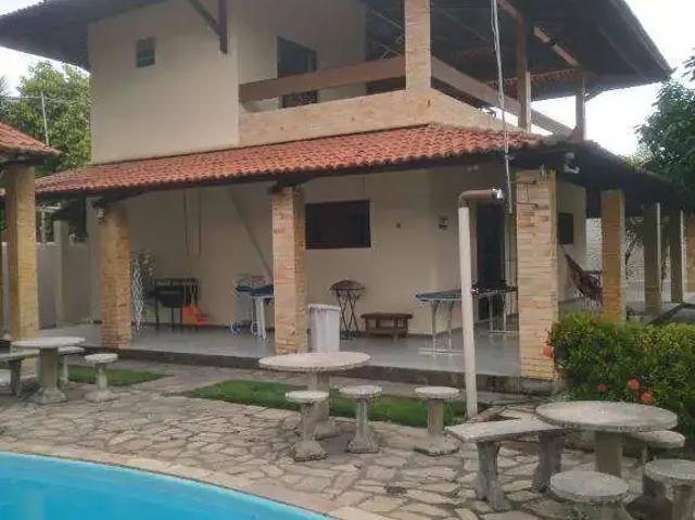 Casa / Sobrado para Venda em Conde/PB Carapibus 3 Quartos
