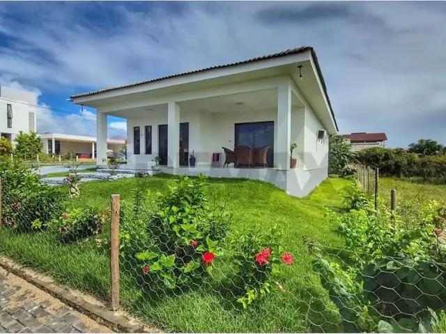 Casa / Sobrado para Venda em Conde/PB Carapibus 3 Quartos