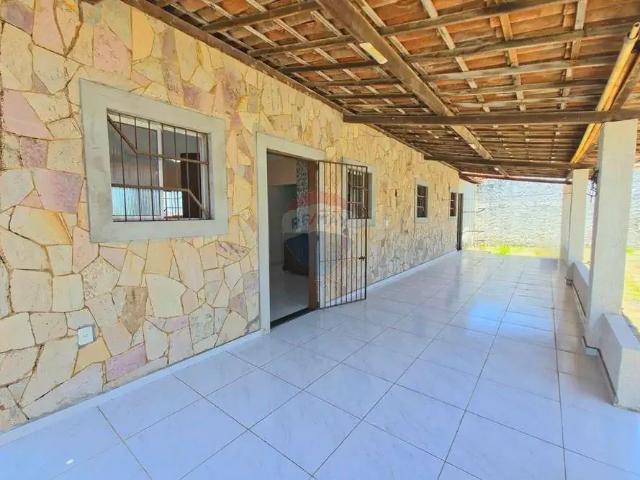 Casa / Sobrado para Venda em Conde/PB Jacumã 4 Quartos