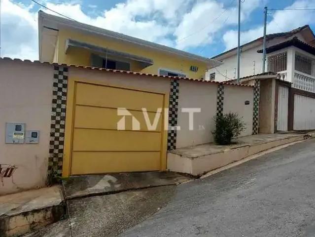 Casa / Sobrado para Venda em Congonhal/MG Centro 3 Quartos