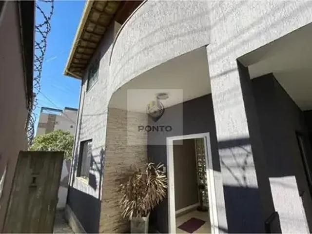 Casa / Sobrado para Venda em Conselheiro Lafaiete/MG Albertina 4 Quartos