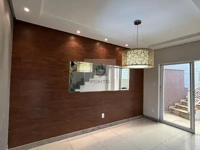 Casa / Sobrado para Venda em Conselheiro Lafaiete/MG Albinópolis 4 Quartos