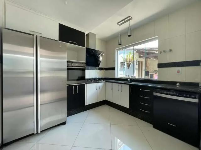Casa / Sobrado para Venda em Conselheiro Lafaiete/MG Belvedere 3 Quartos
