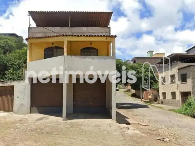 Casa / Sobrado para Venda em Conselheiro Lafaiete/MG São Dimas 3 Quartos
