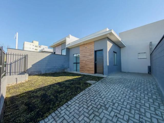 Casa / Sobrado para Venda em Colombo/PR Campo Pequeno 2 Quartos