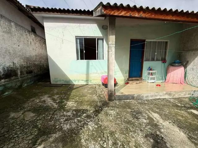 Casa / Sobrado para Venda em Colombo/PR Campo Pequeno 2 Quartos