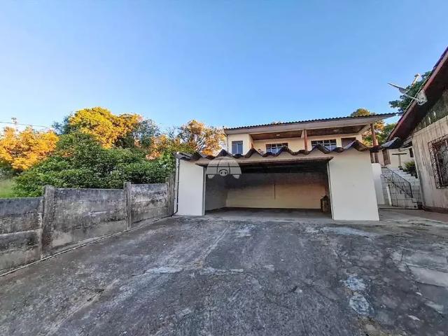 Casa / Sobrado para Venda em Colombo/PR Centro 3 Quartos