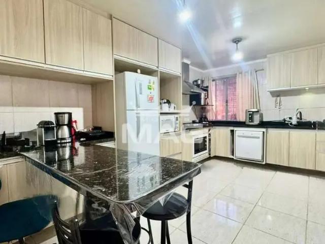 Casa / Sobrado para Venda em Colombo/PR Atuba 3 Quartos